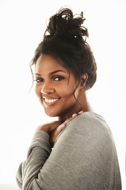 CeCe Winans to Grace the Stage of the Performing Arts Center
